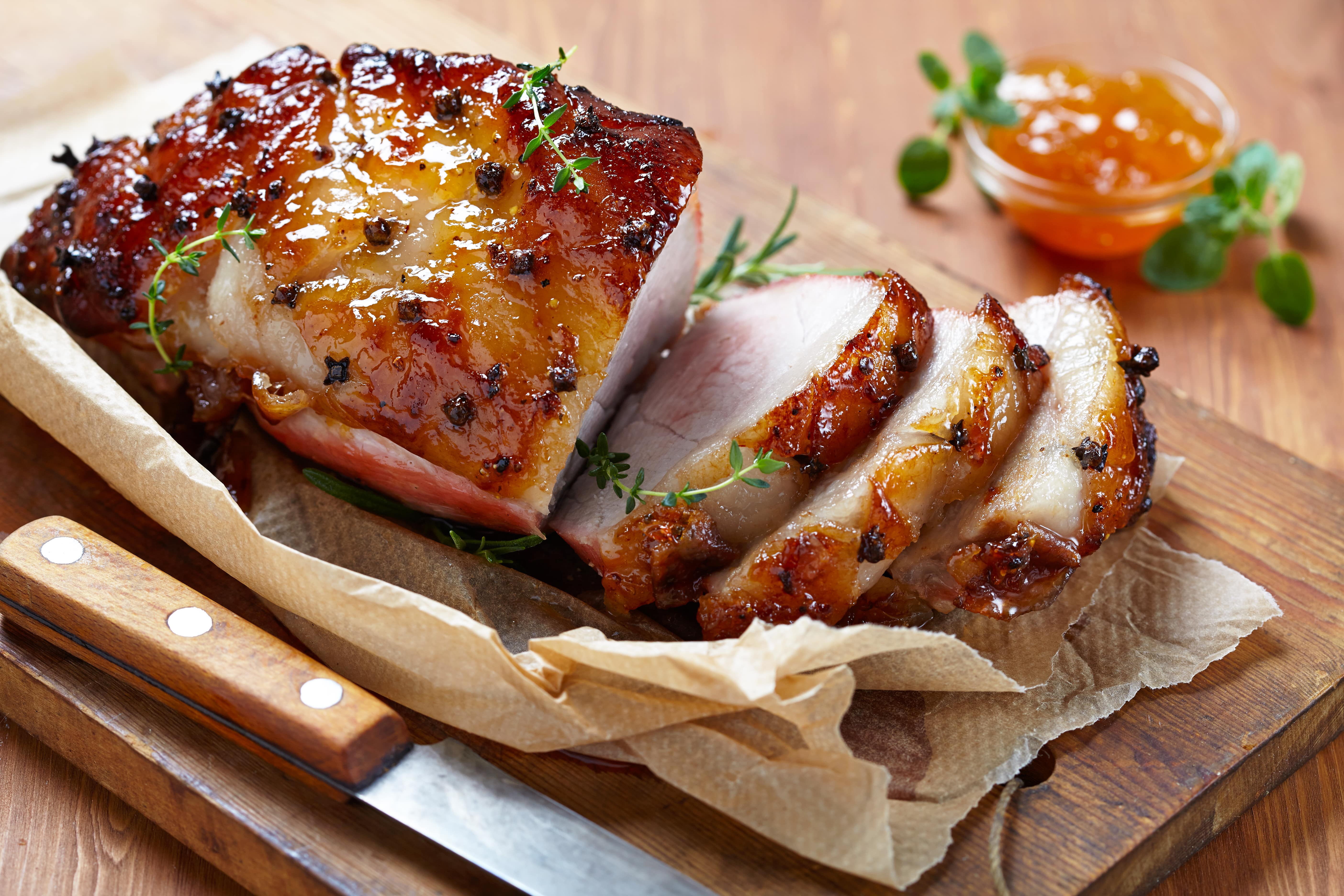 Thanksgiving Ham Recipe: Perfect Crusty Glaze and Appetising Smell ...